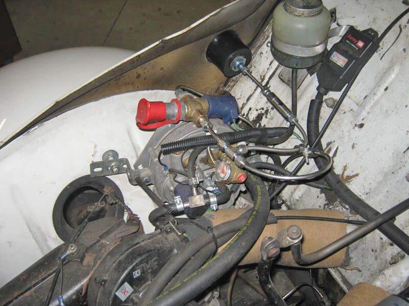 2CV on gas – Duckservice